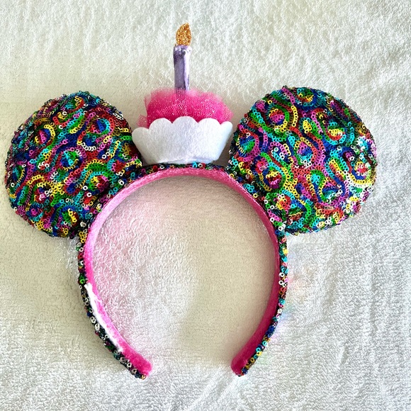Disney | Accessories | Disney Birthday Mouse Ears Sequined W Cupcake ...
